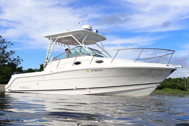 Robalo R305 Walkaround Boats For Sale at BoatCrazy.com