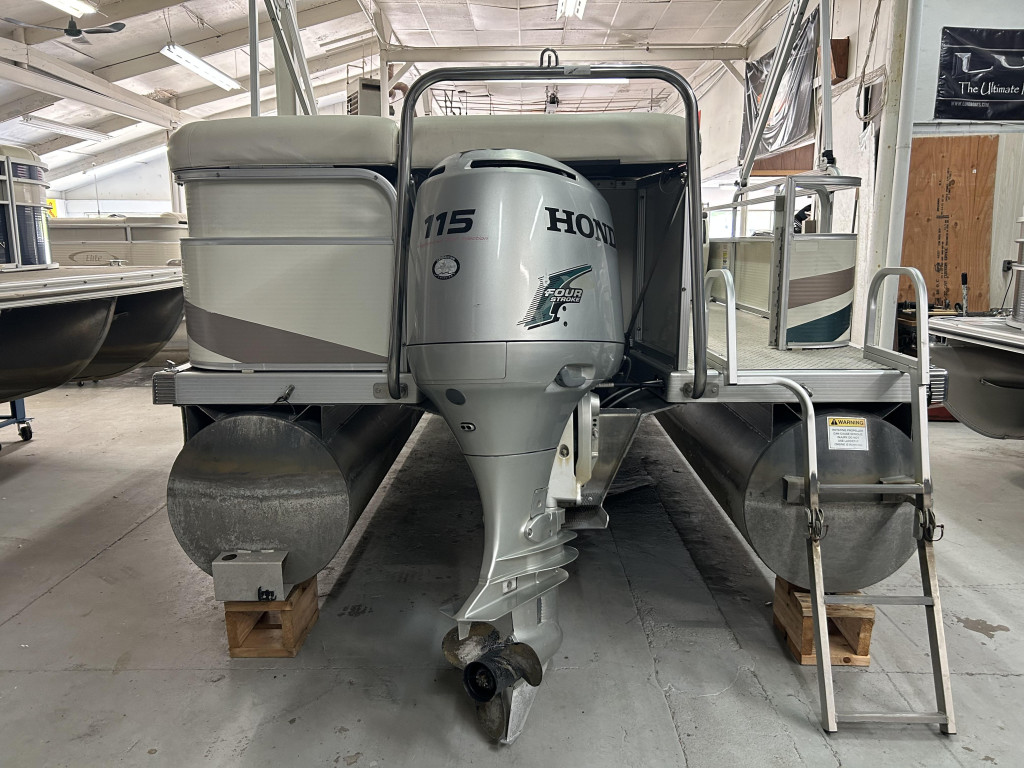 Bennington 2575 RL - La Porte, IN 46350