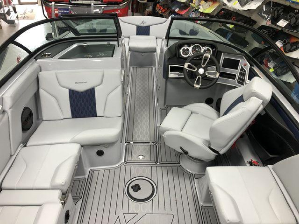 Mastercraft XT-24 - Antioch, IL 60002