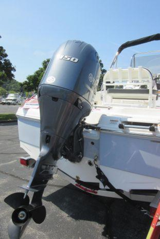 Robalo R180 Center Console - Saint Joseph, MI 49085