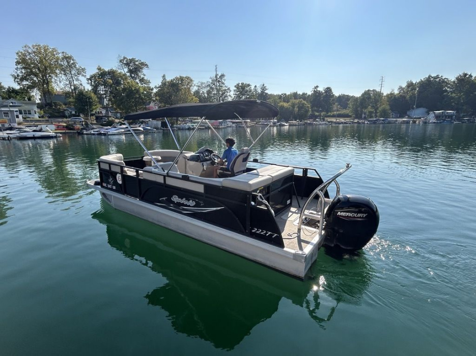 JC Tritoon SPIRIT 222TT SPORT - Coopersville, MI 49404