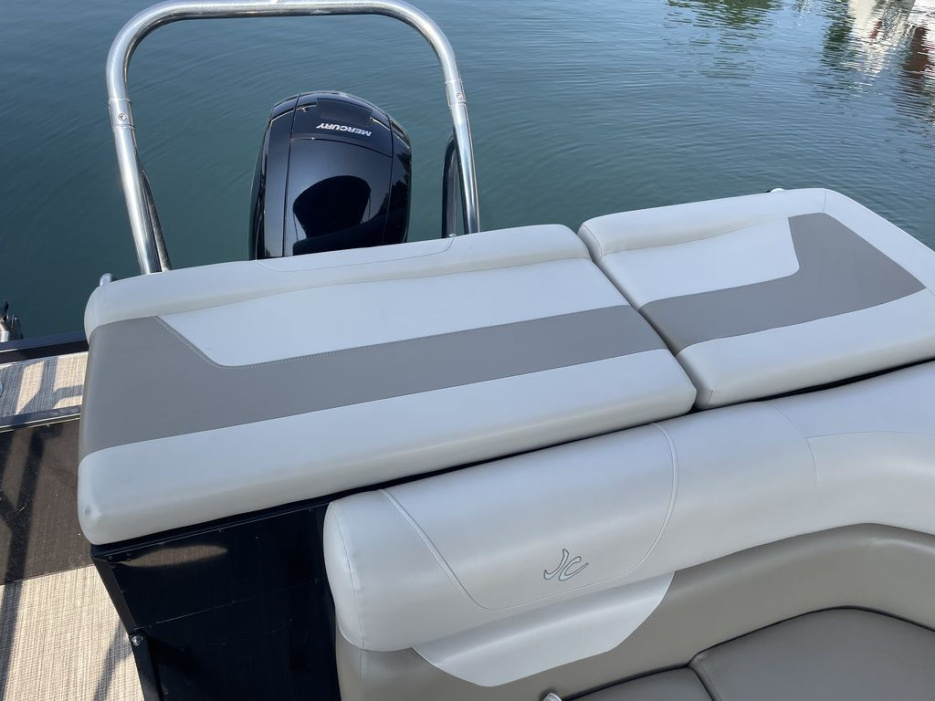 JC Tritoon SPIRIT 222TT SPORT - Coopersville, MI 49404