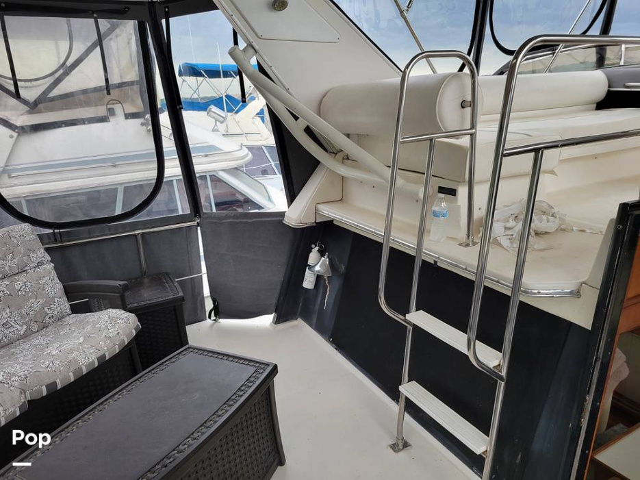 Bayliner 4587 Cockpit Motor Yacht - Marlboro, NY 12542