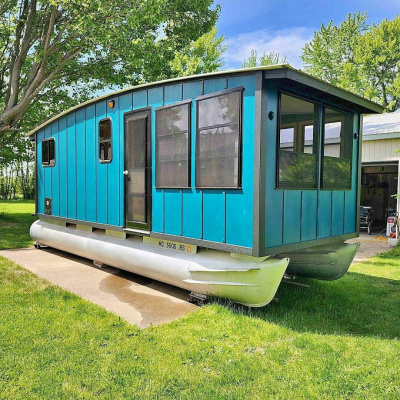 Custom Built Houseboat - South Haven, MI 49090 - ID 581257