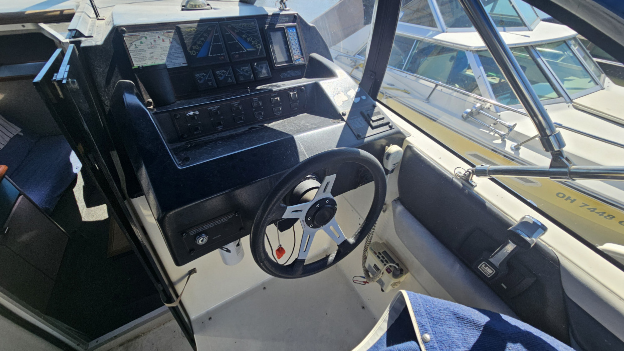 Bayliner 2855 Ciera Sunbridge - Toledo, OH 43611
