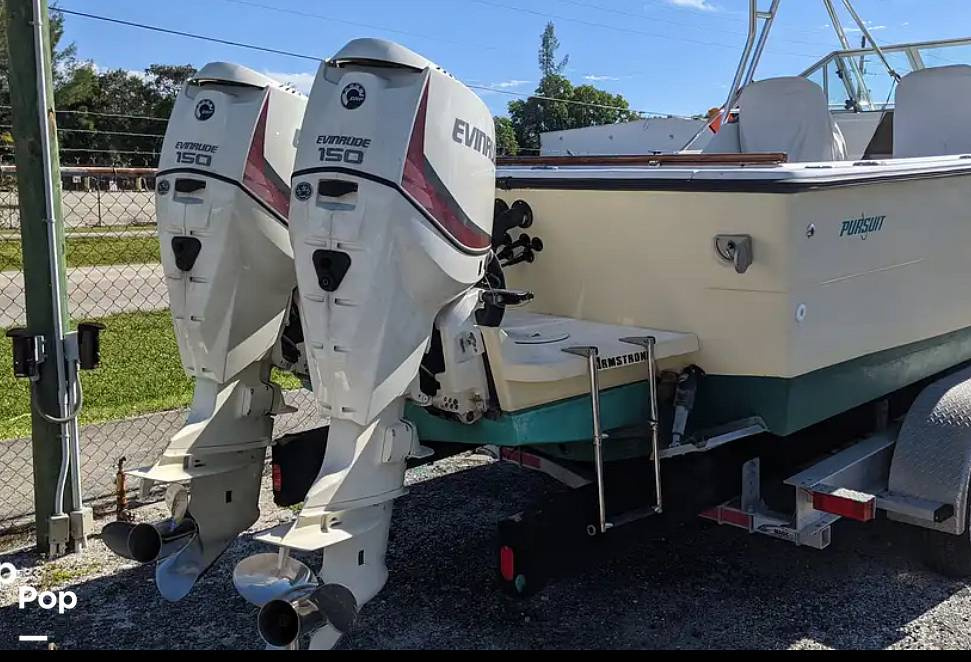 Pursuit Tiara 2500 - New Port Richey, FL 34652