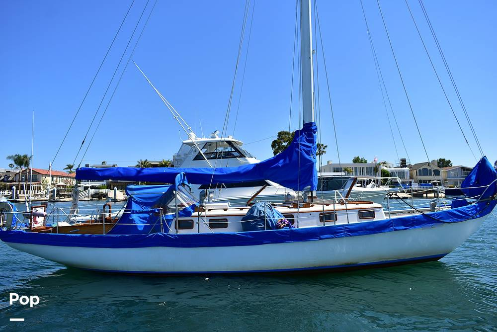 Cheoy Lee 40 Offshore - Corona del Mar, CA 92625