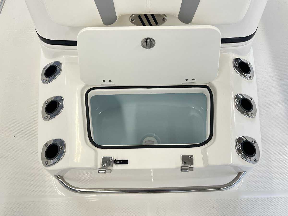 Robalo R206 CENTER CONSOLE - Metairie, LA 70003