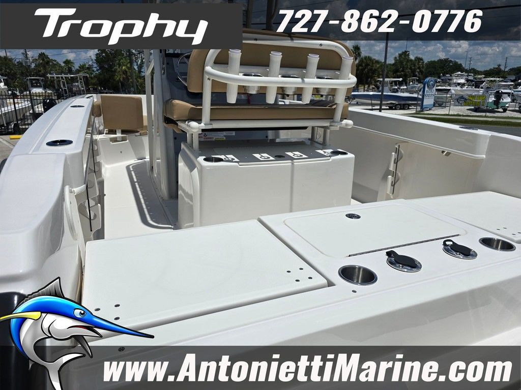 Trophy T22CC Center Console - Hudson, FL 34667