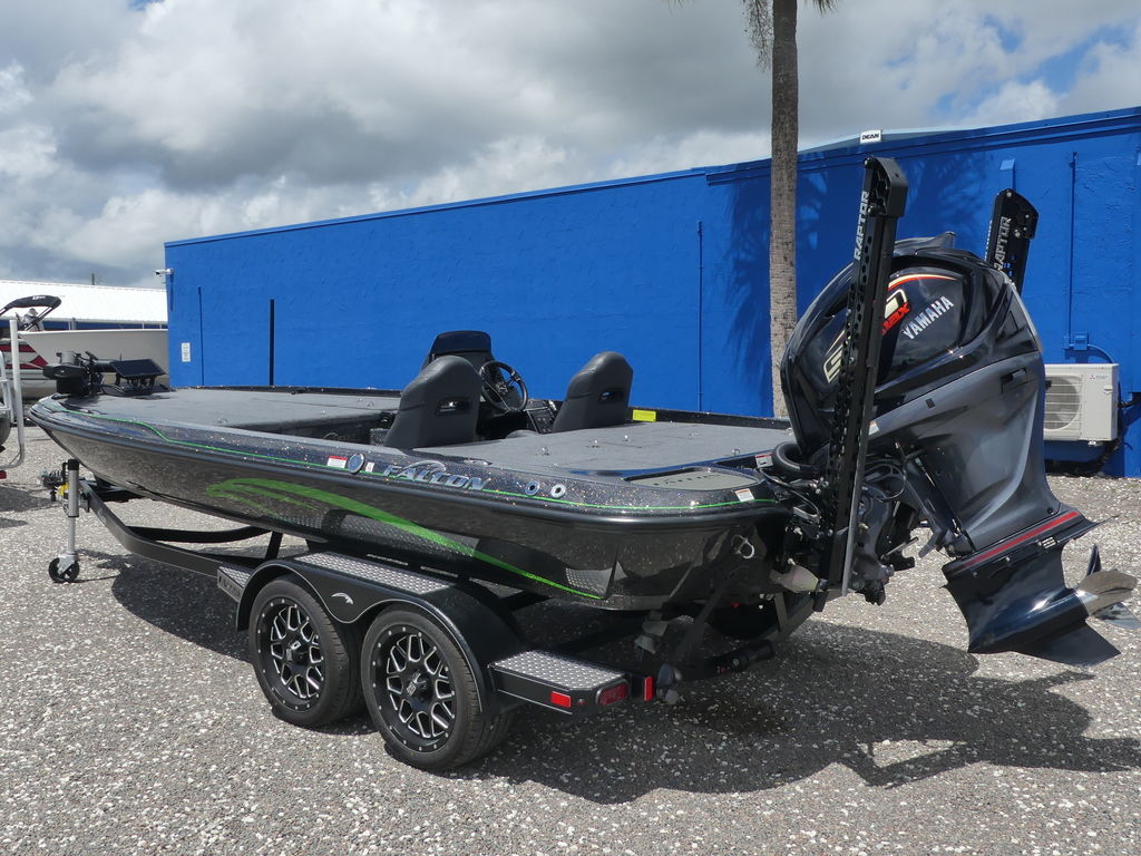 Falcon 21 Predator - Lake Placid, FL 33852