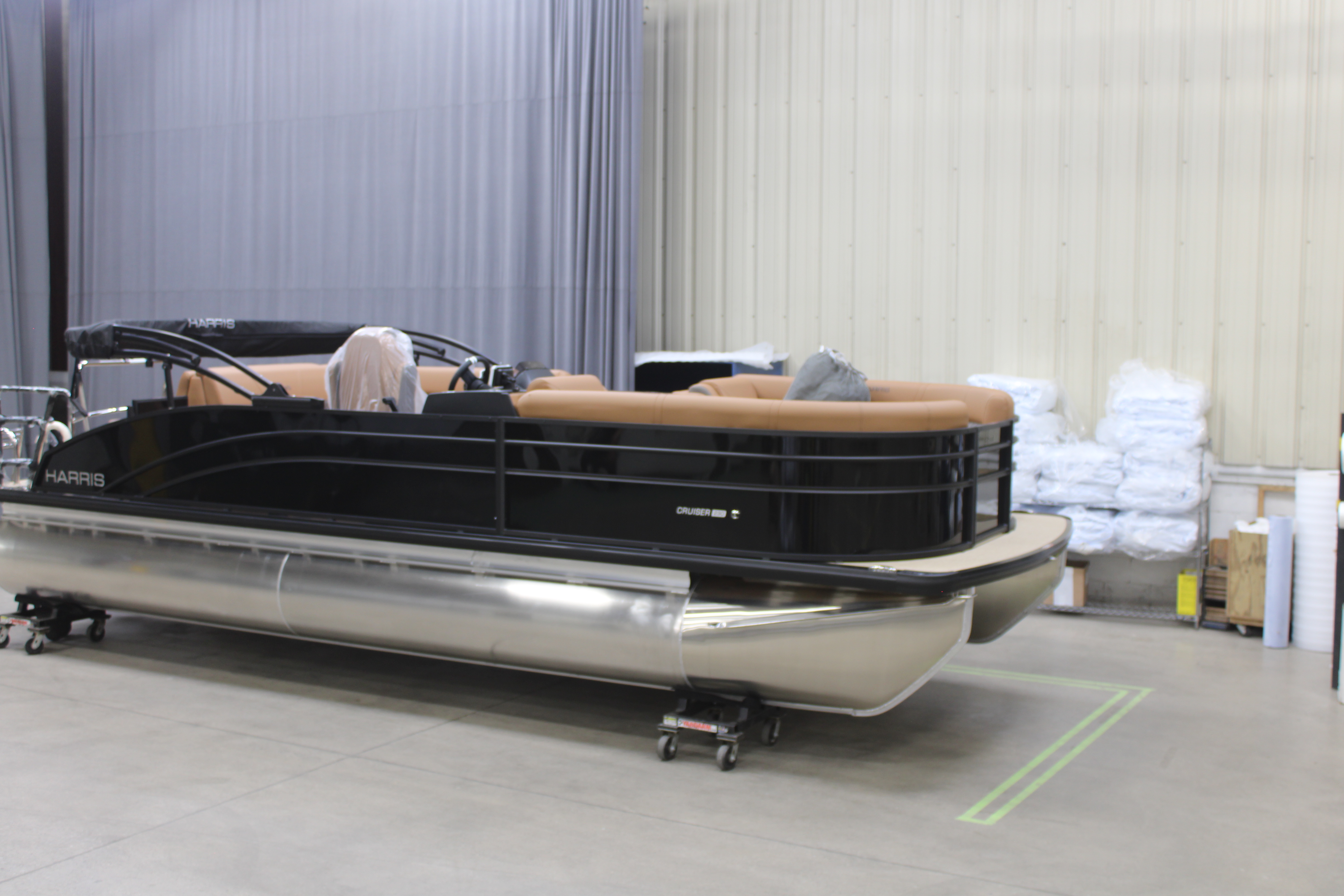 Harris Cruiser 230 CS - Brighton, MI 48114 - ID 600169